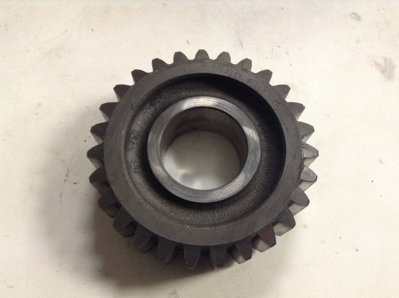 4303117 | Fuller FRO16210C Transmission Gear for Sale