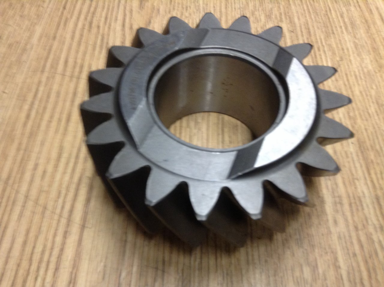 S-C384 | Eaton FS5205A Transmission Gear for Sale