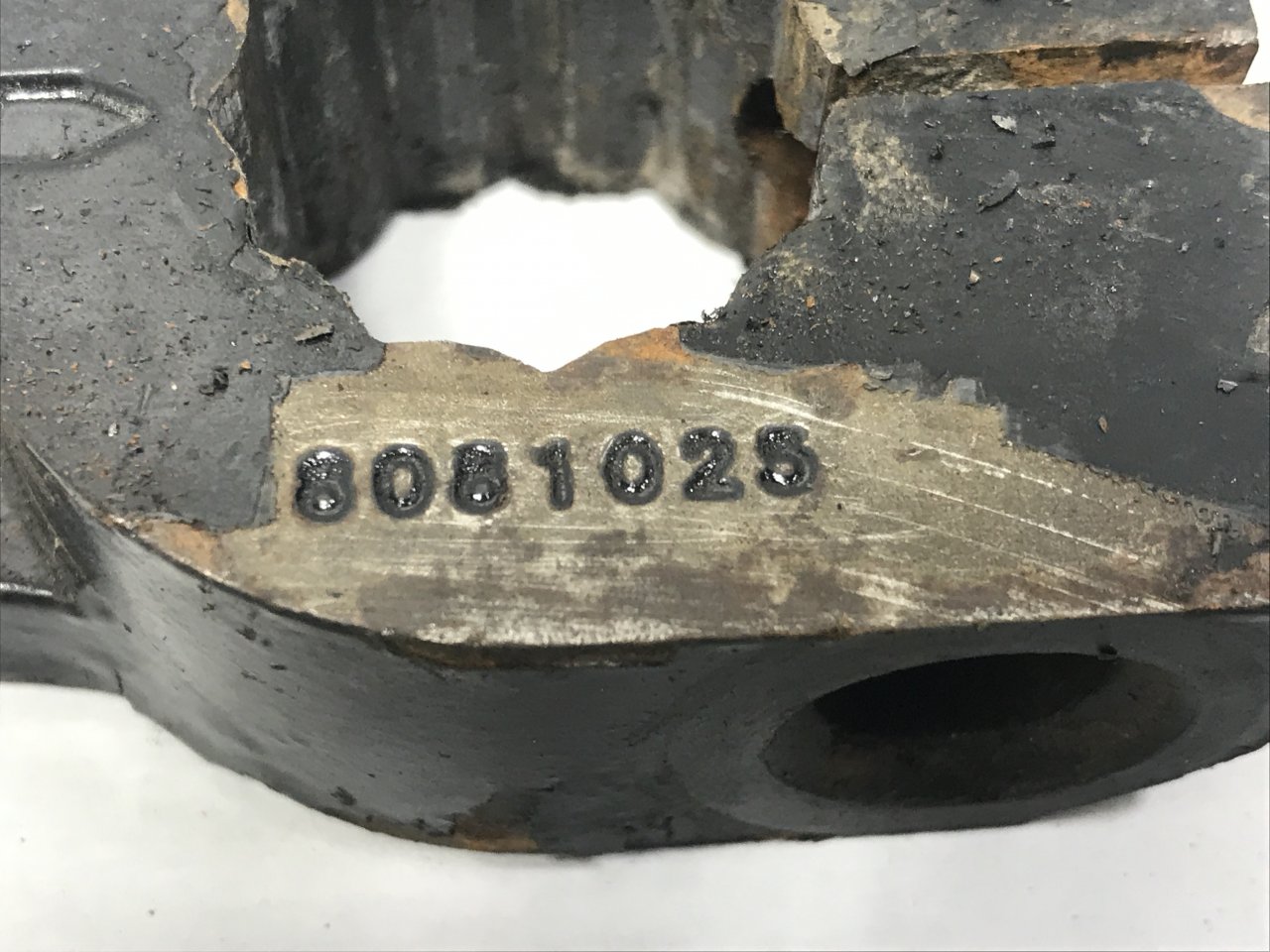 8081025 | Fuller RTX11710C Transmission Component for Sale