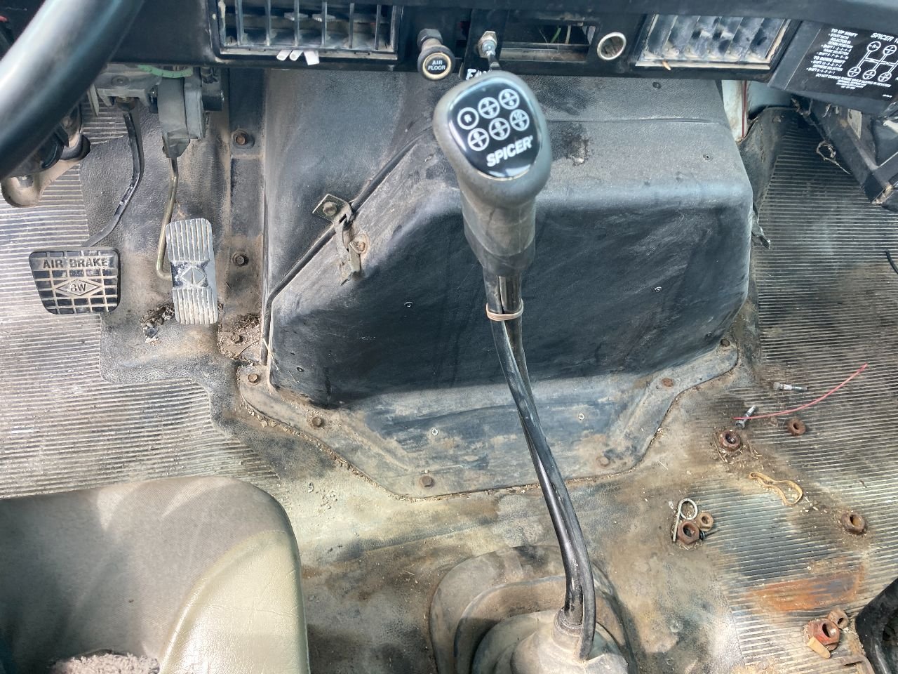 Spicer PSO100-10S Shift Knob for Sale