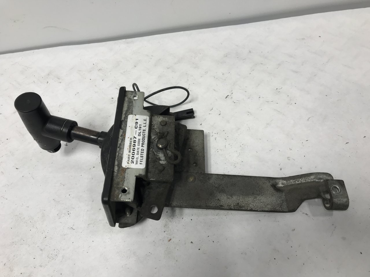 2006987-C91 | Allison AT545 Shift Lever for Sale