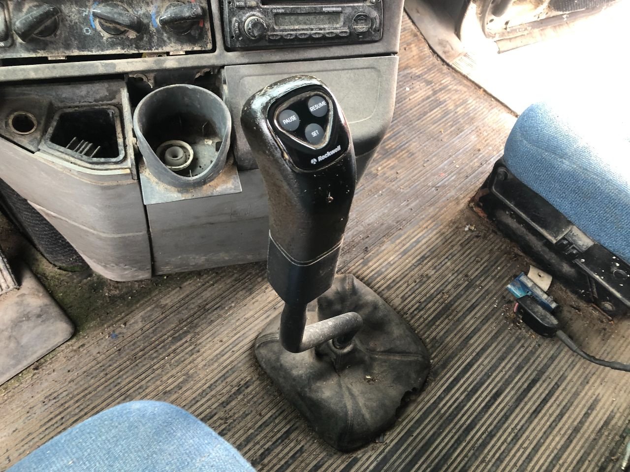 Meritor MO14F10CM Shift Lever for Sale