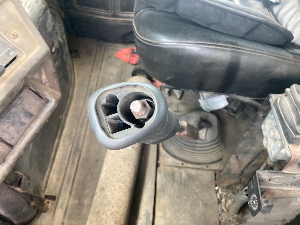 Mack T2070 Shift Lever for Sale