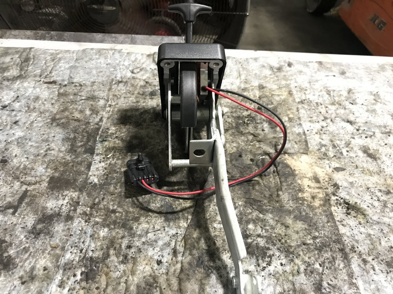 4087433C94 | Allison 2100 HS Transmission Electric Shifter for Sale