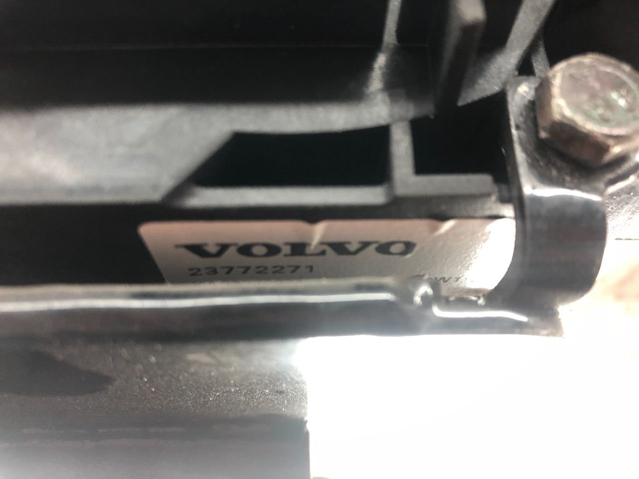 23772271 | Volvo ATO2612D Transmission Electric Shifter for Sale