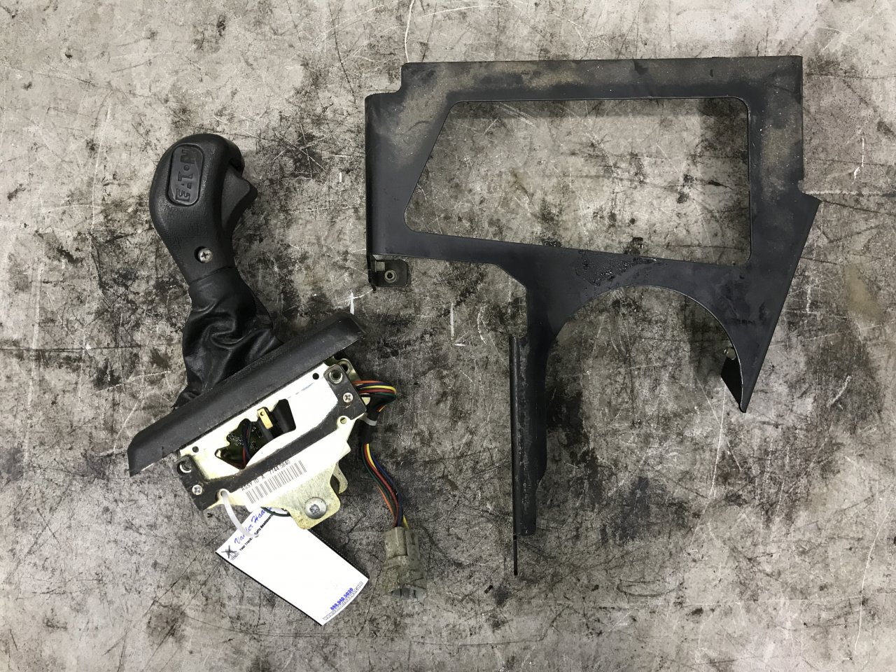 Fuller RTLO18918A-AS3 Transmission Electric Shifter for Sale