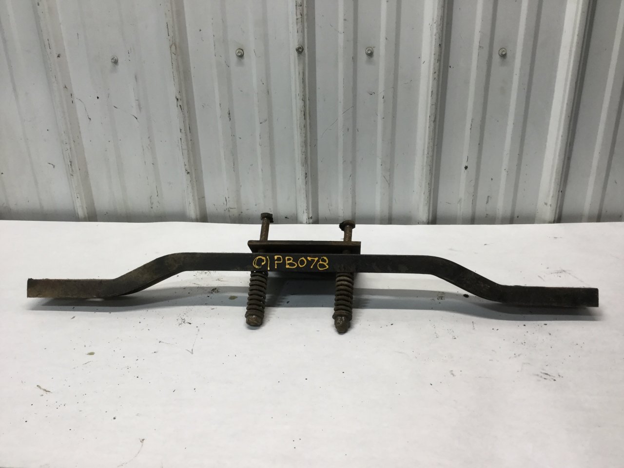 Peterbilt 357 Transmission Support Bracket for Sale