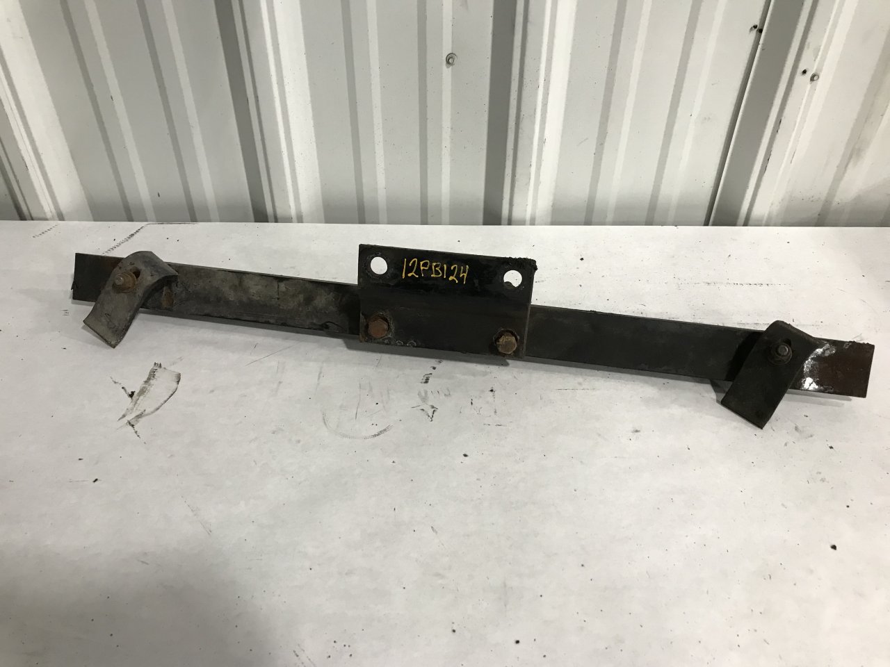 05-25102 | Peterbilt 367 Transmission Support Bracket for Sale