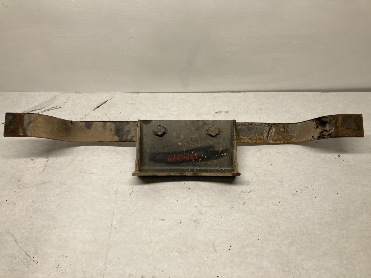 E11-1212 | Kenworth T880 Transmission Support Bracket for Sale