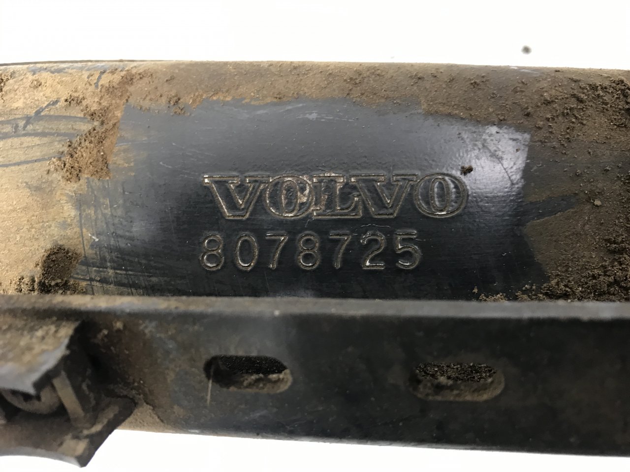 8078725 | Volvo VNL Transmission Support Bracket for Sale