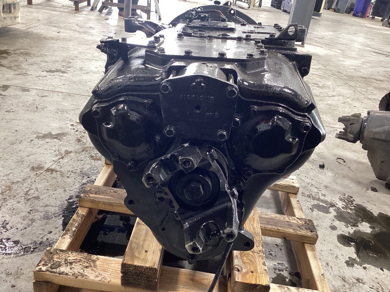 Mack T2070 Transmission for Sale