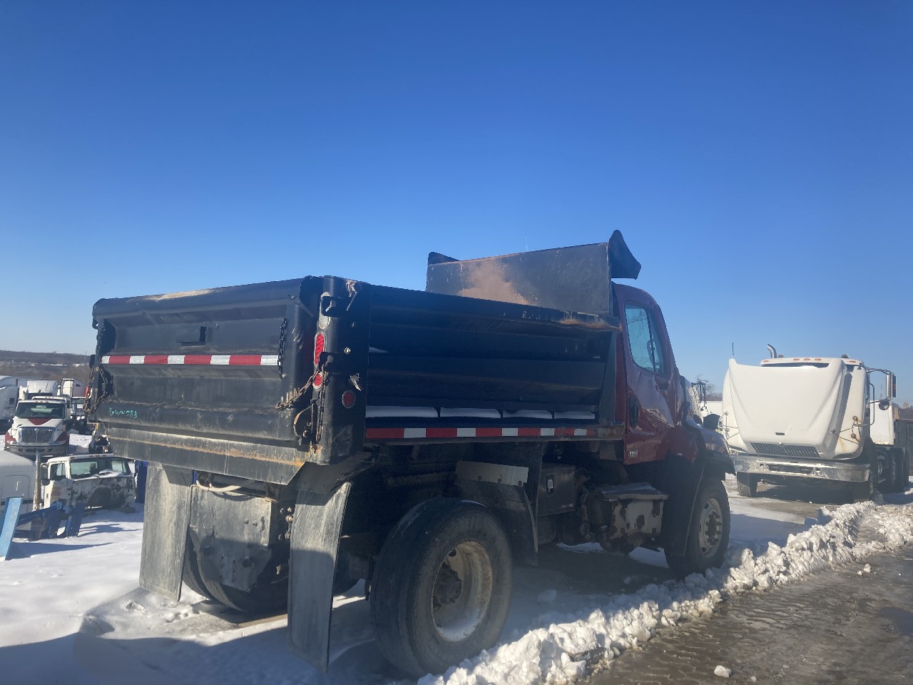 Freightliner 108SD Parts Unit for Sale