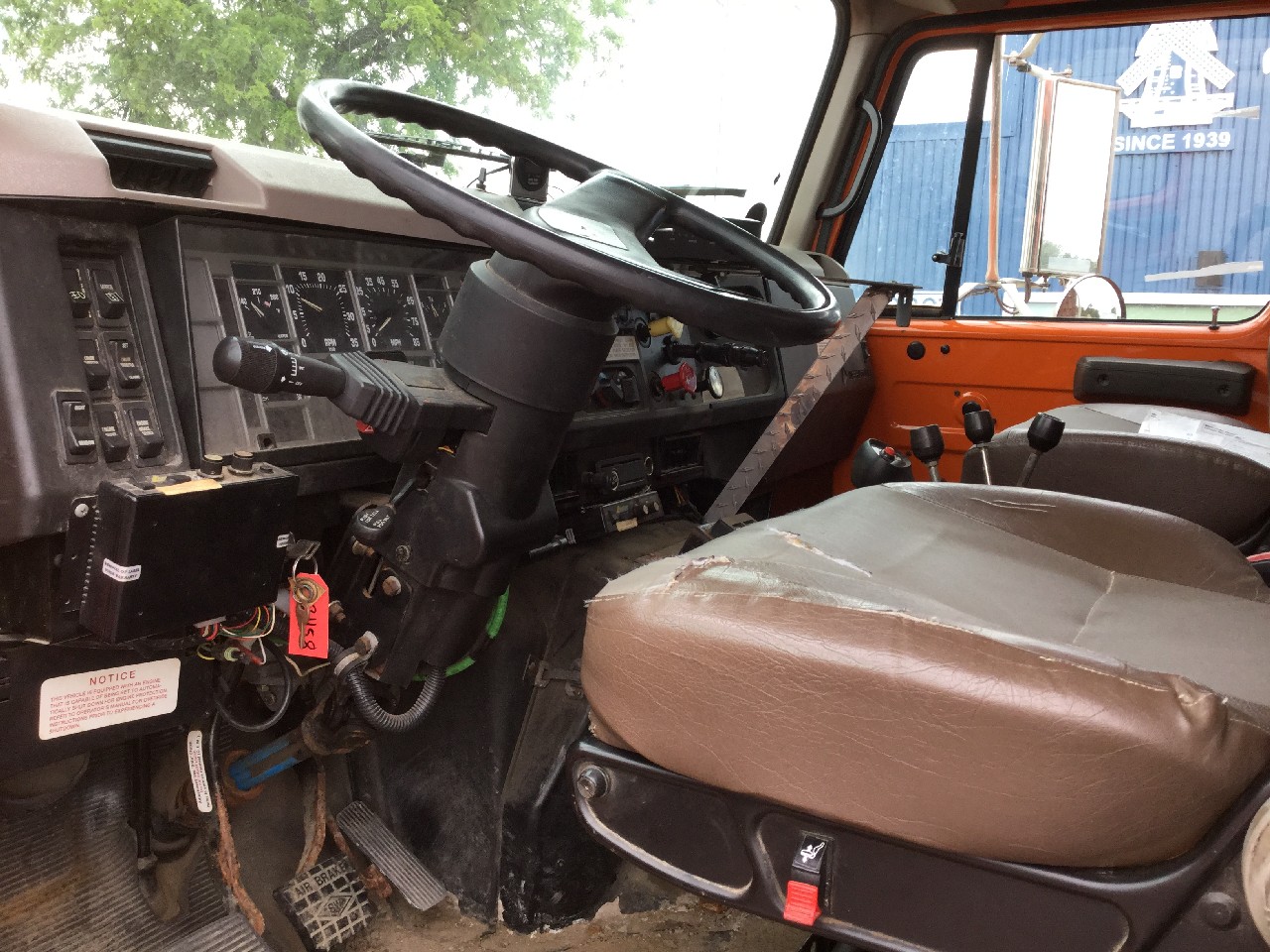 International 2674 Truck for Sale