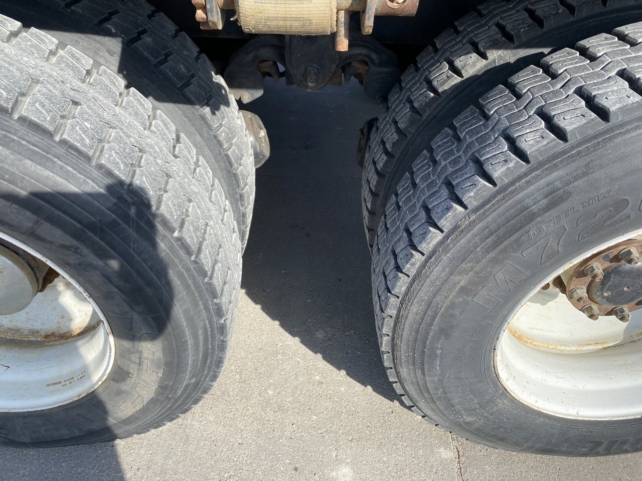 Peterbilt 385 Truck for Sale