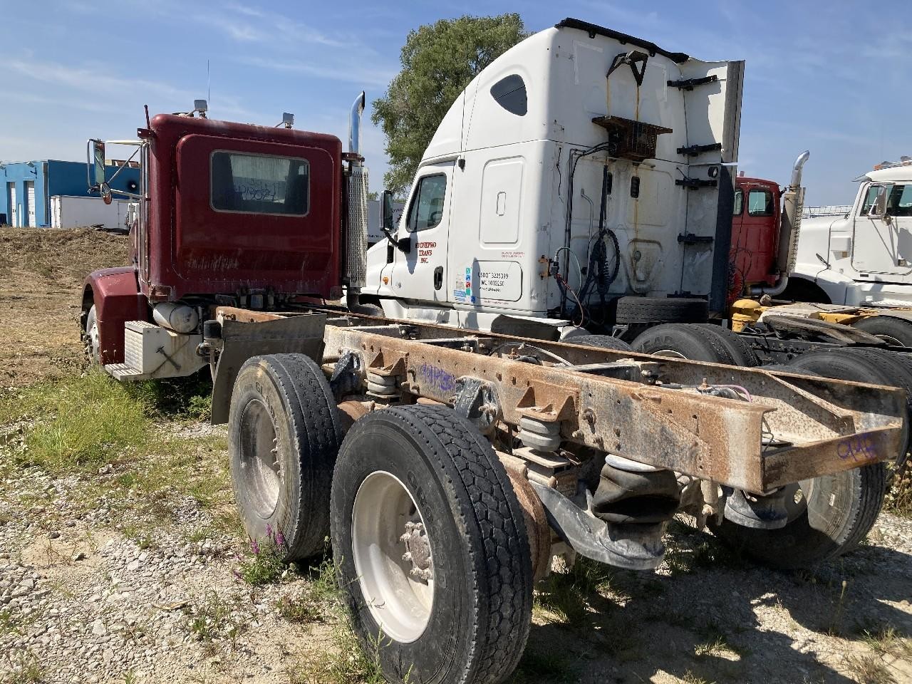Peterbilt 385 Parts Unit for Sale