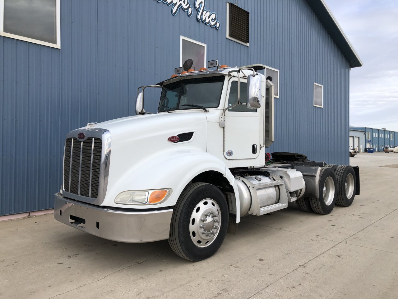 Peterbilt 386 Truck for Sale