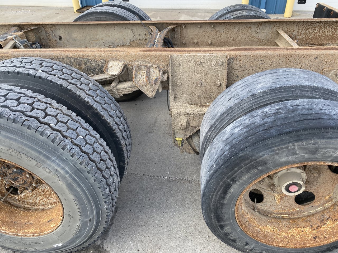 International 8100 Truck for Sale