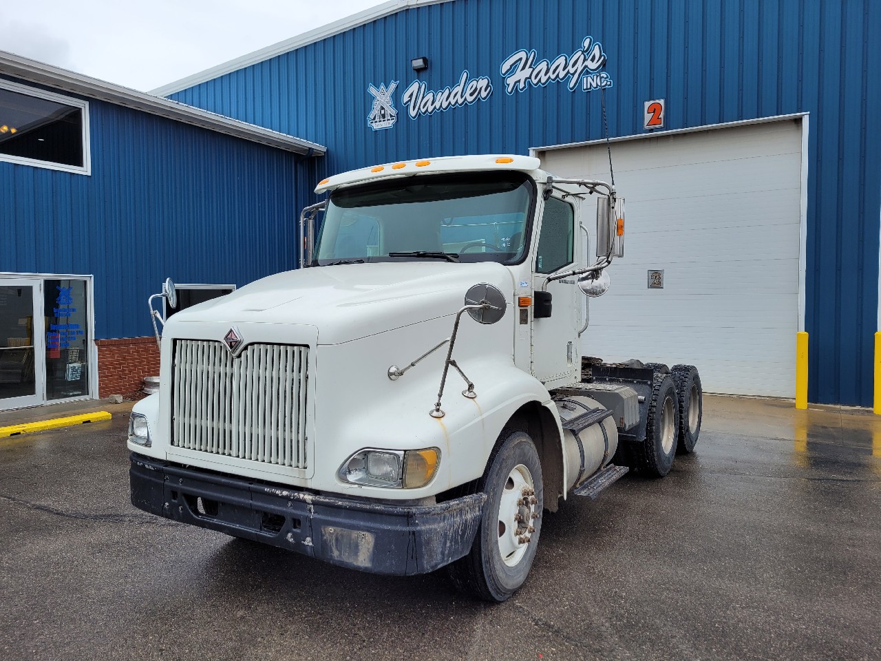 International 9100 Truck for Sale