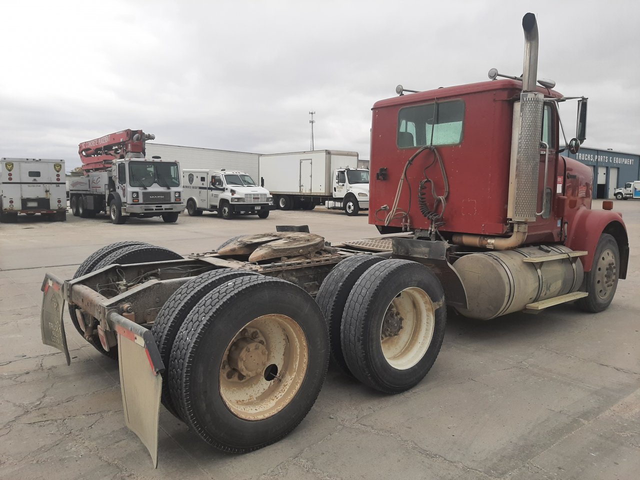 International 9300 Truck for Sale