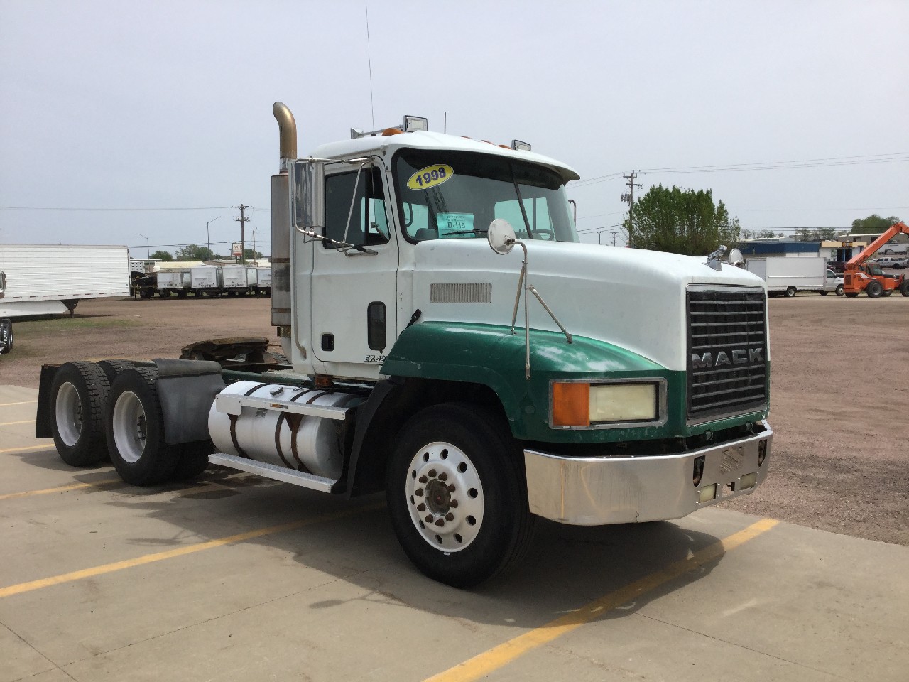 Mack CH600 Truck for Sale