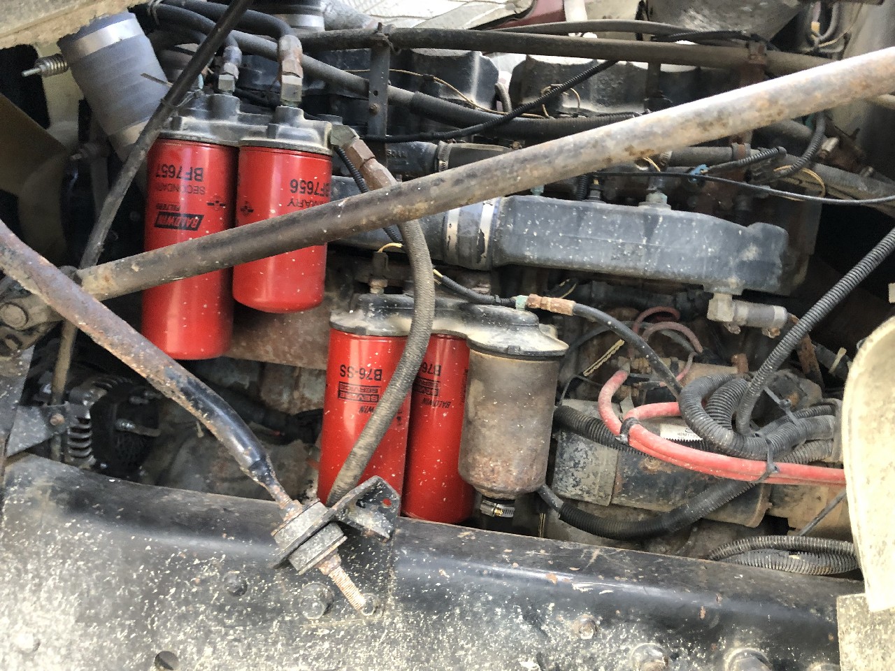 Mack CL600 Parts Unit for Sale