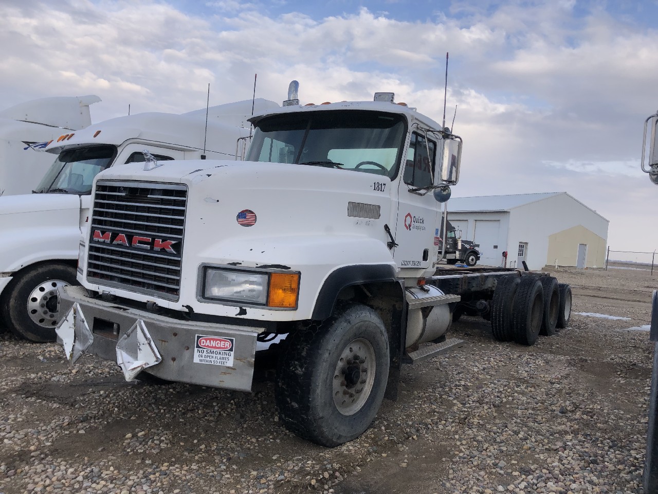 Mack CL600 Parts Unit for Sale