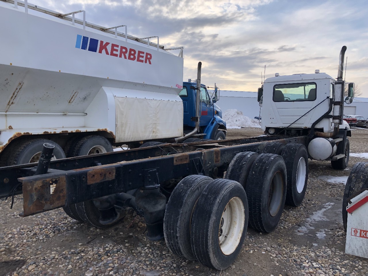 Mack CL600 Parts Unit for Sale