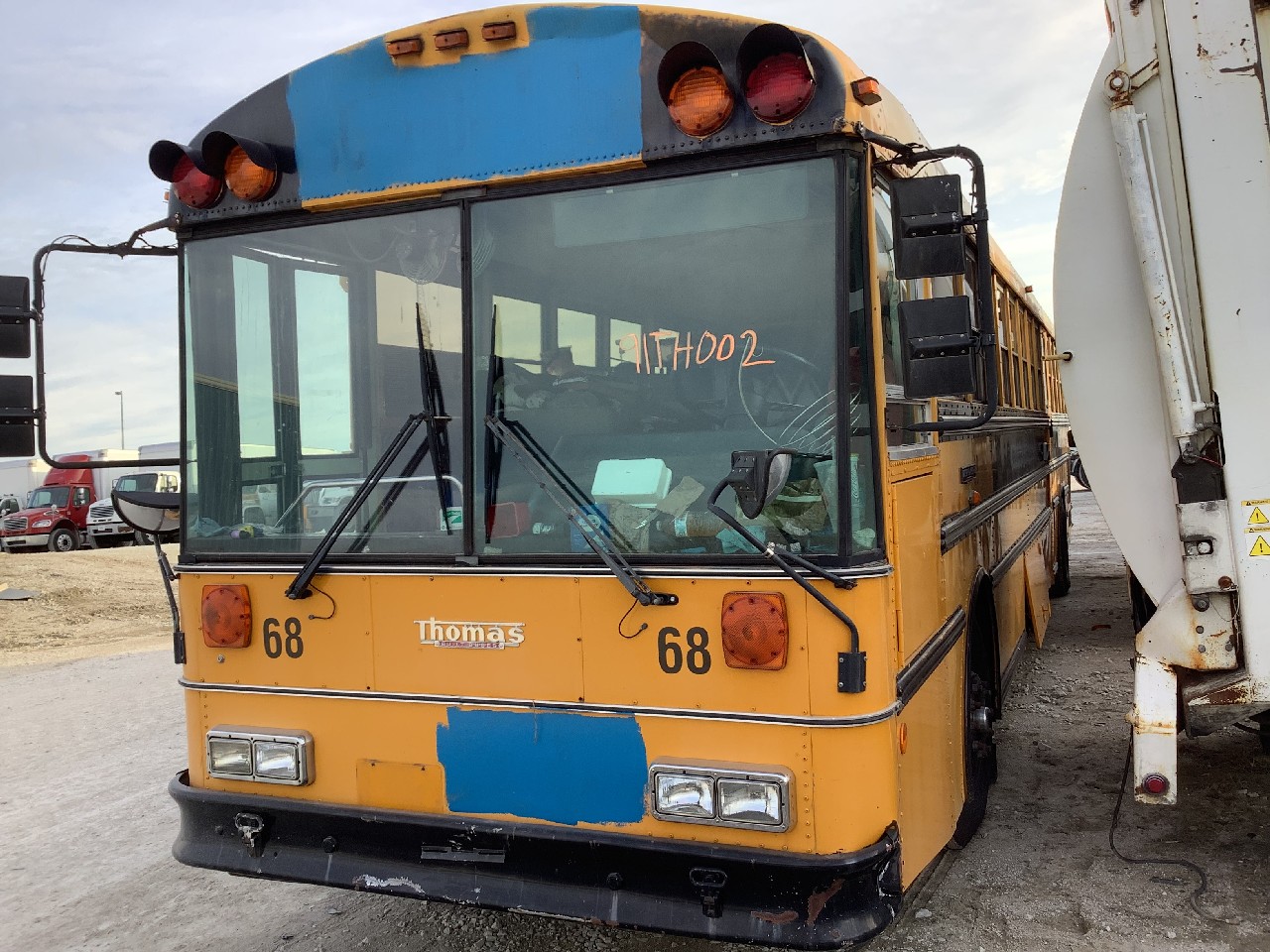 Thomas COMMERCIAL CONVENTIONAL Parts Unit for Sale