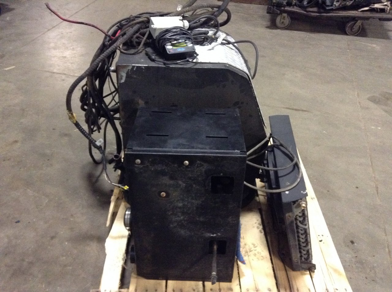 Carrier 6000 SERIES APU (Auxiliary Power Unit) for Sale