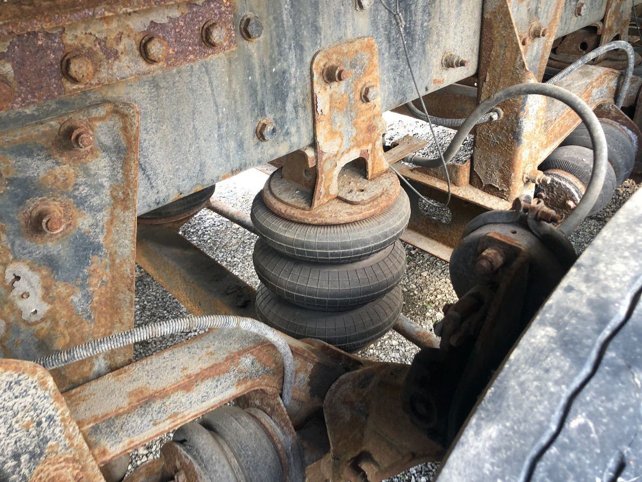 Ridewell Suspensions 2339031-00 Lift (Tag / Pusher) Axle for Sale