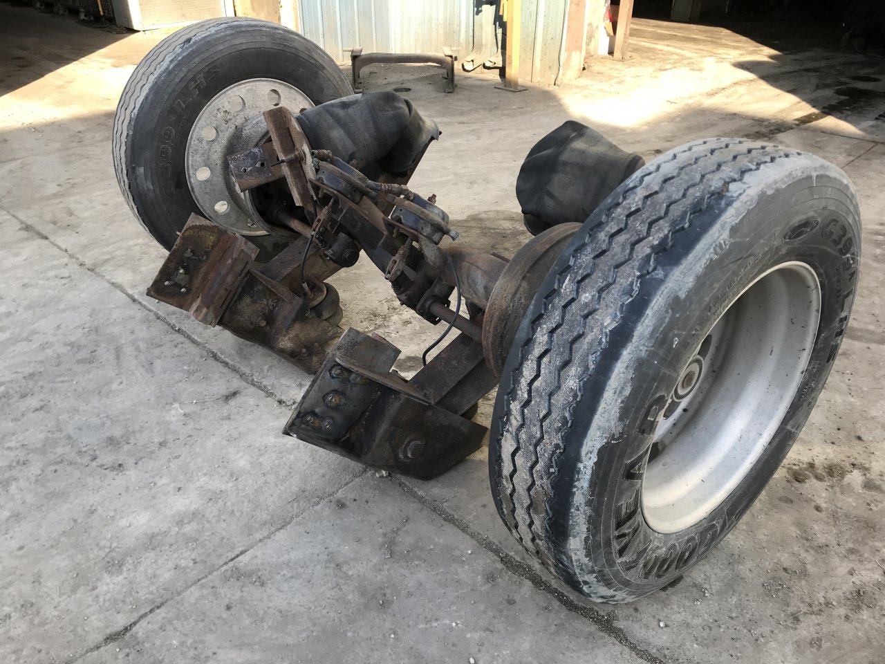 All Other ALL Tag / Pusher Axle for Sale