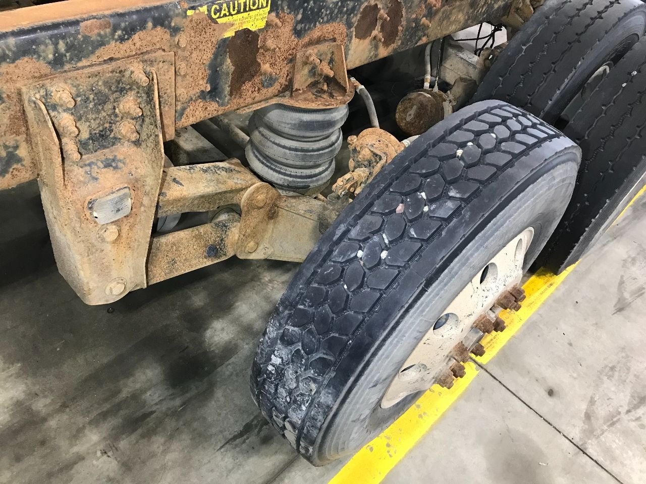 Hendrickson H01406050644 Lift (Tag / Pusher) Axle for Sale