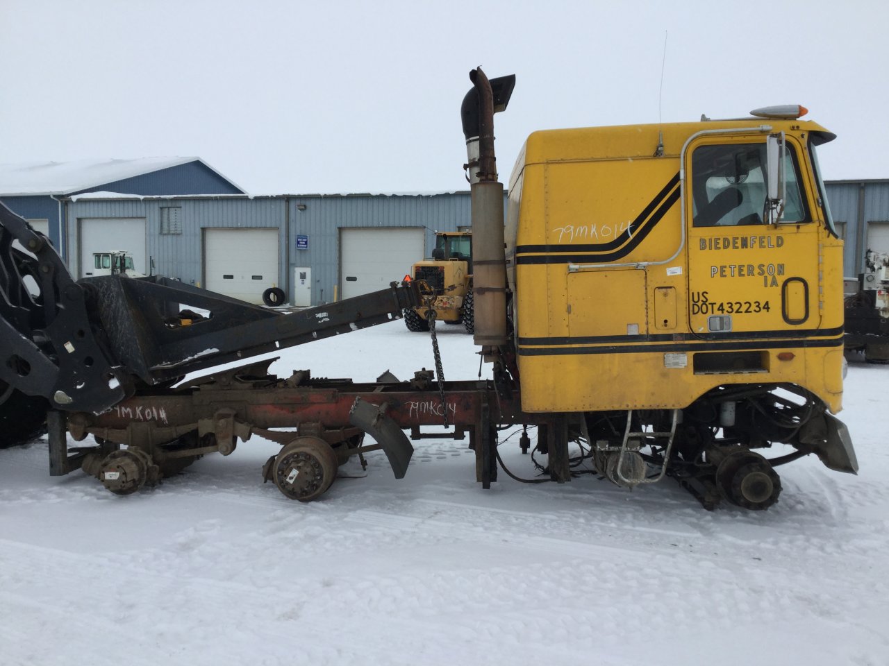 Mack FL (COE) Parts Unit for Sale