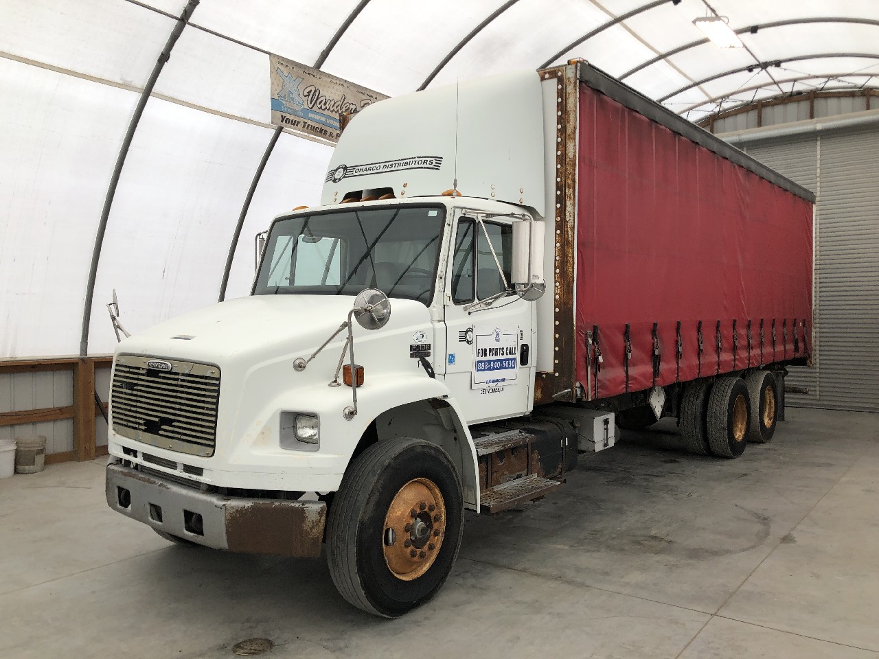 Freightliner FL106 Parts Unit for Sale