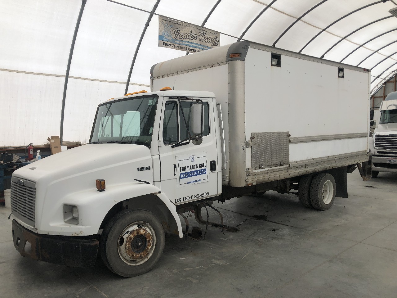 Freightliner FL50 Parts Unit for Sale