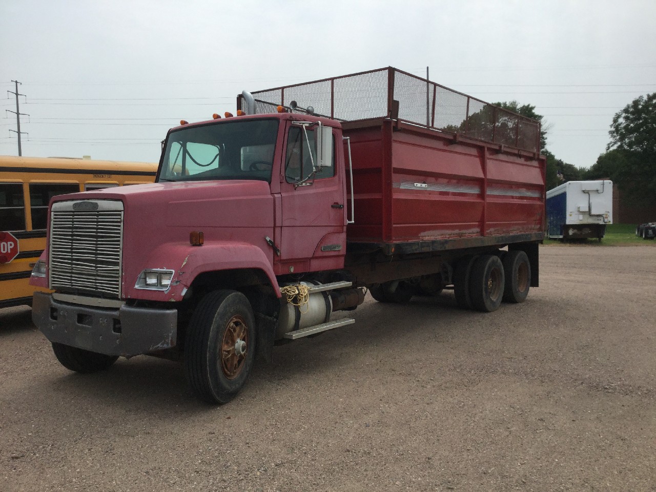 Freightliner FLC112 Truck for Sale