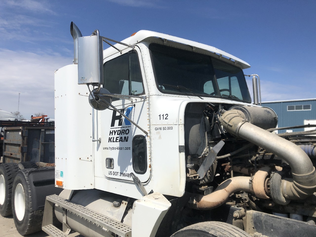 Freightliner FLD120 Speedometer Instrument Cluster for Sale
