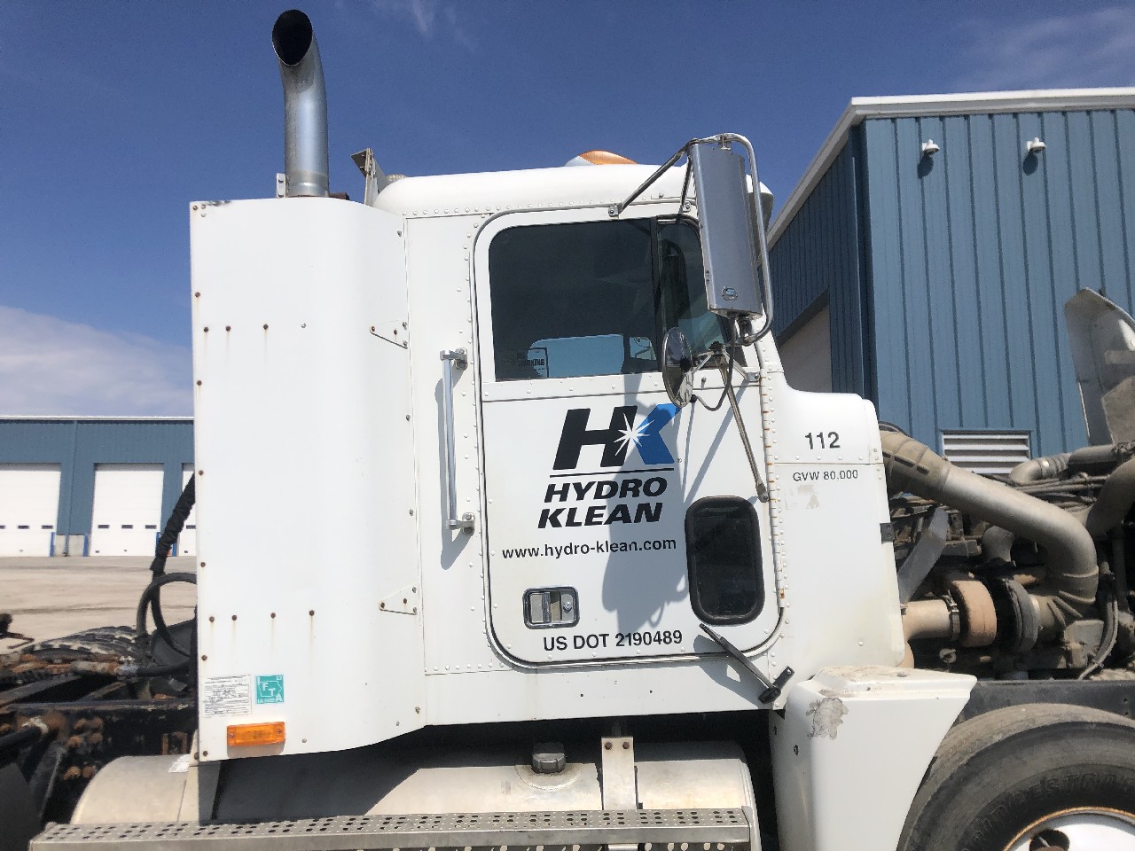 Freightliner FLD120 Speedometer Instrument Cluster for Sale