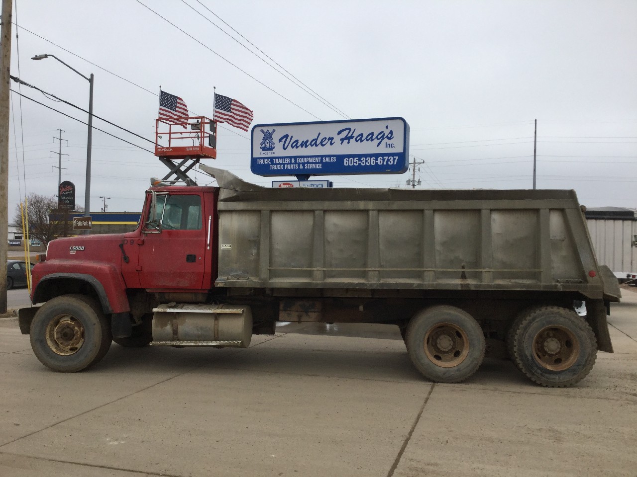 Ford LT9000 Truck for Sale