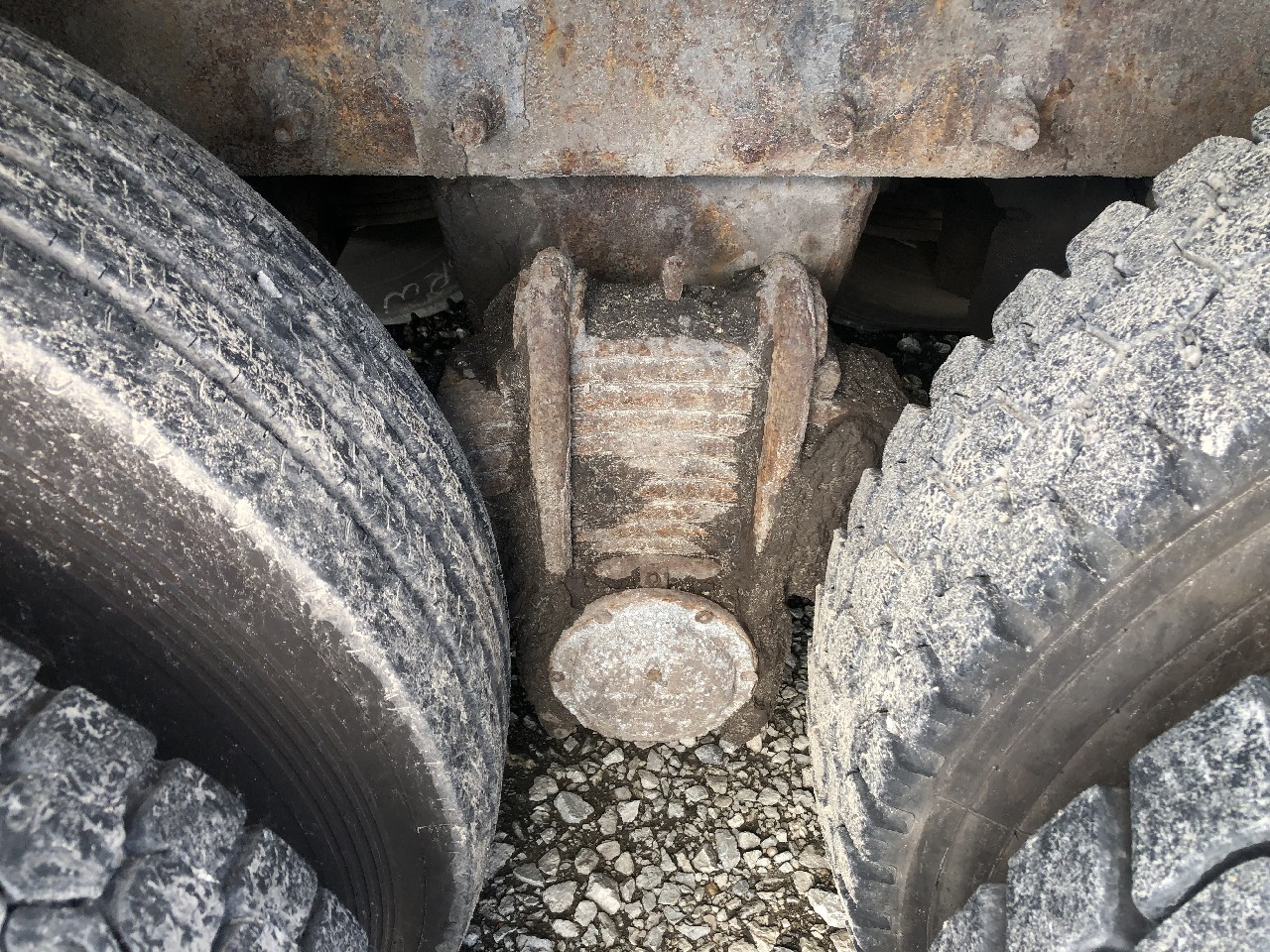 Mack MRU613 Parts Unit for Sale