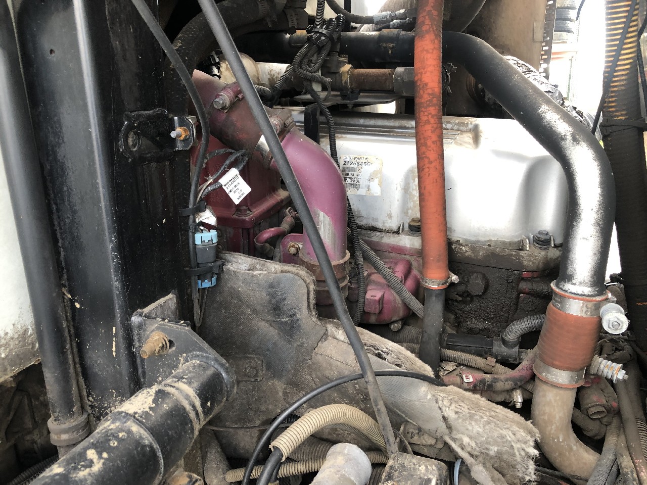 Mack MRU613 Parts Unit for Sale