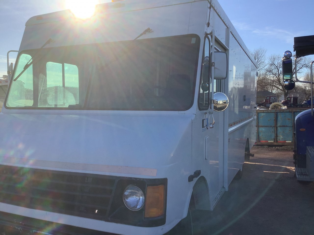 GMC P-SERIES Truck for Sale