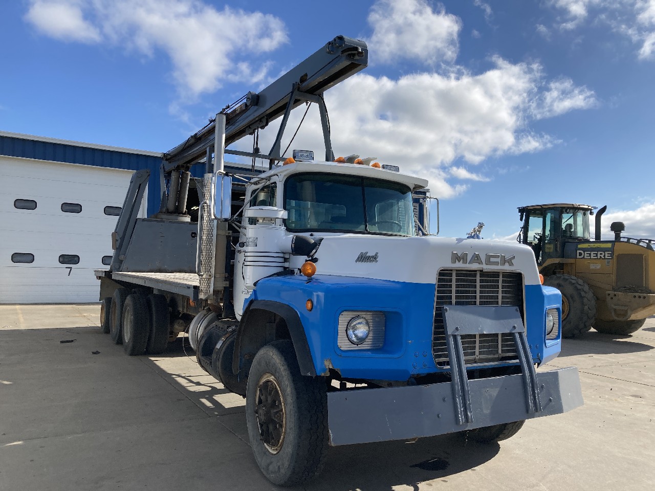 Mack RB600 Parts Unit for Sale