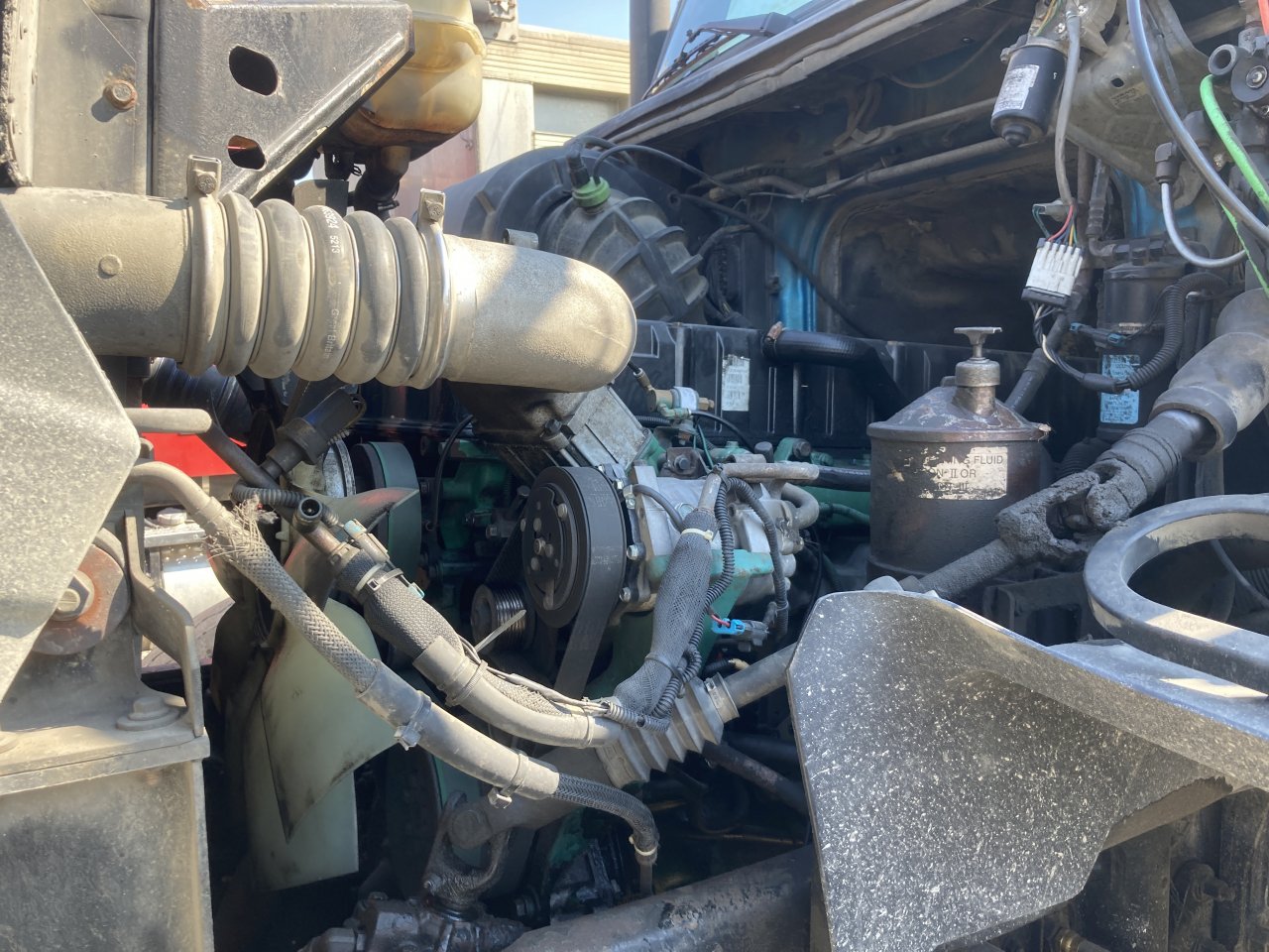 Volvo VHD Parts Unit for Sale
