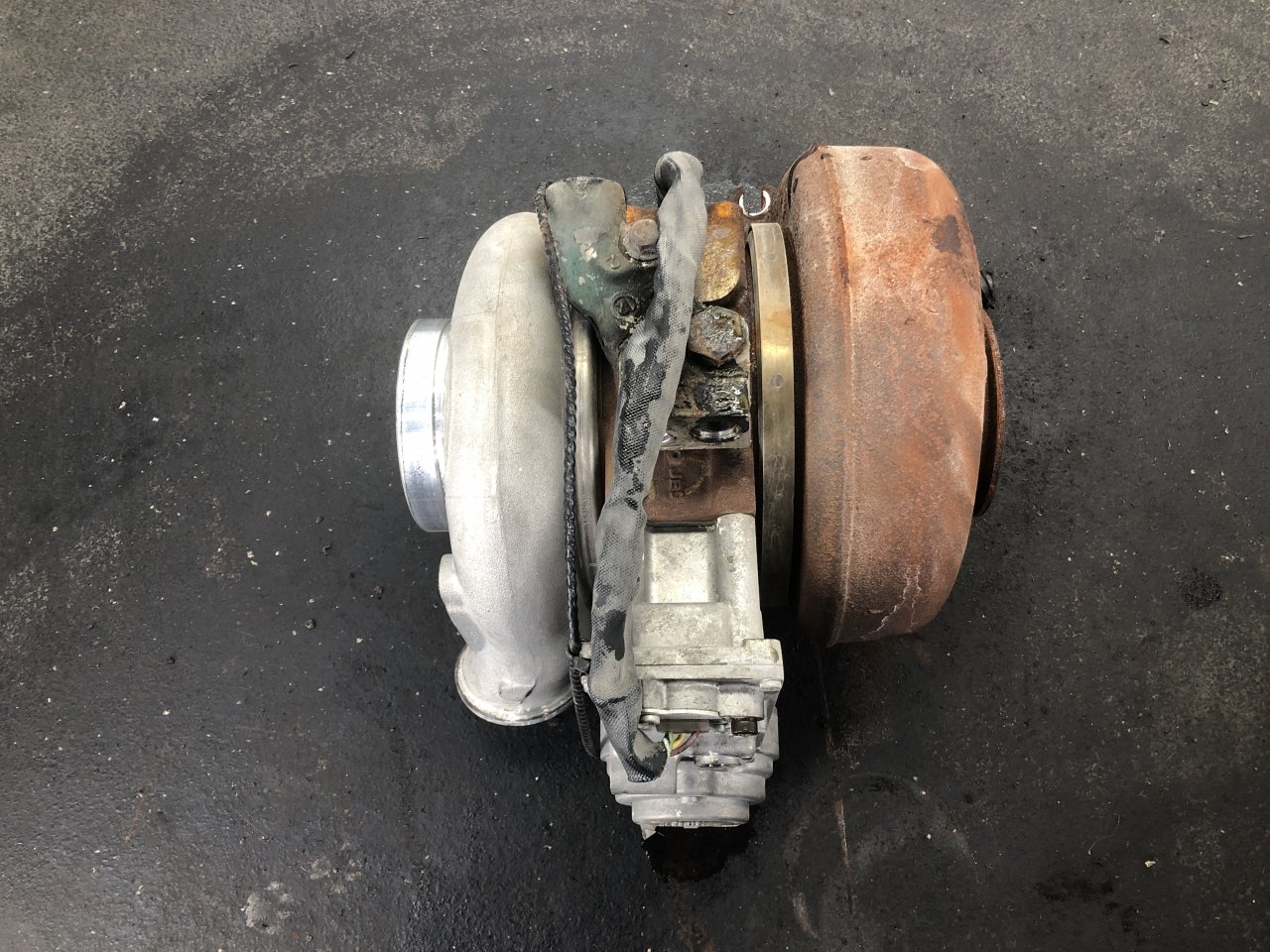 22880309 | Volvo D13 Engine Turbocharger for Sale