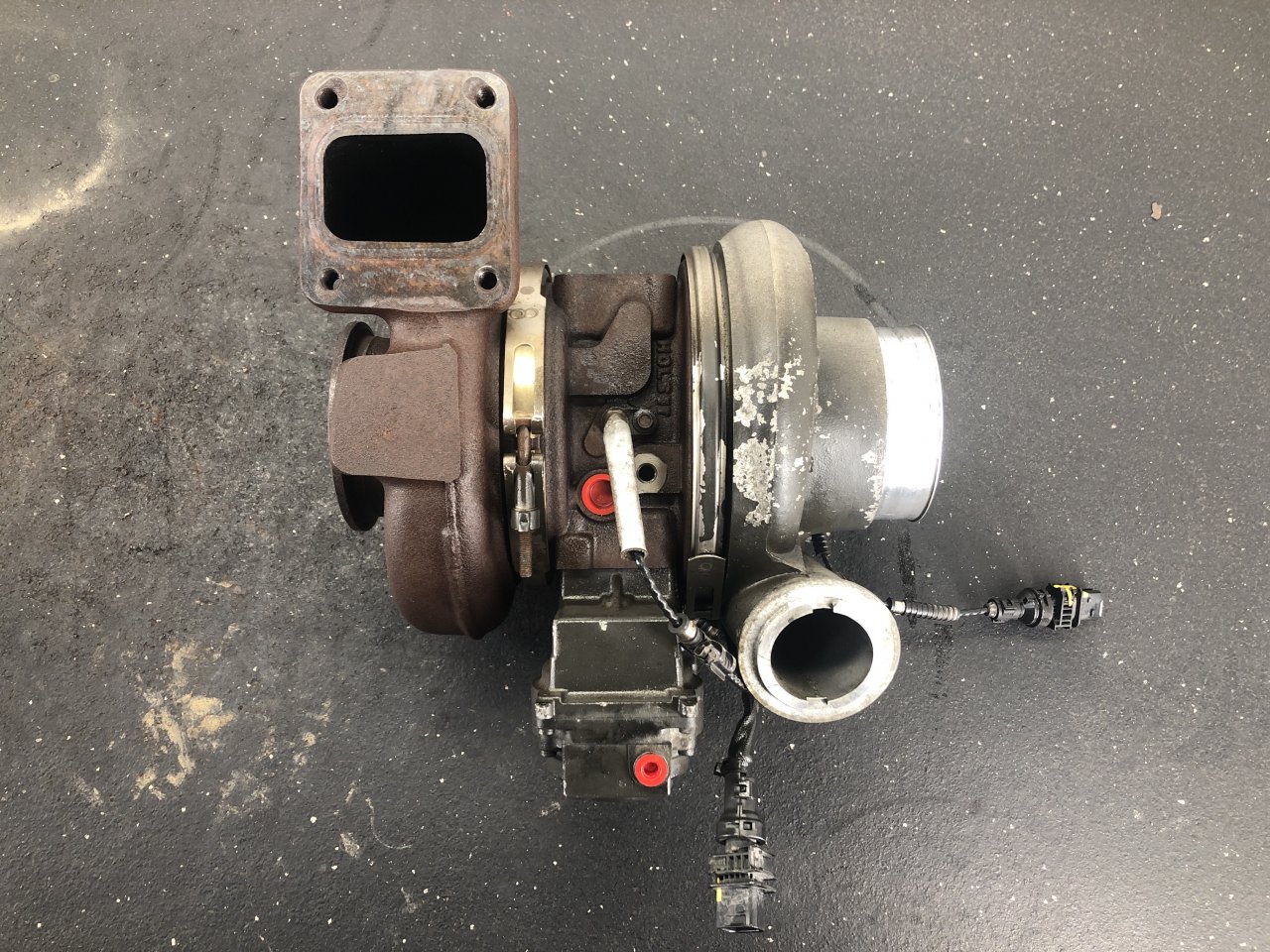 2134455 | Paccar MX13 Engine Turbocharger for Sale