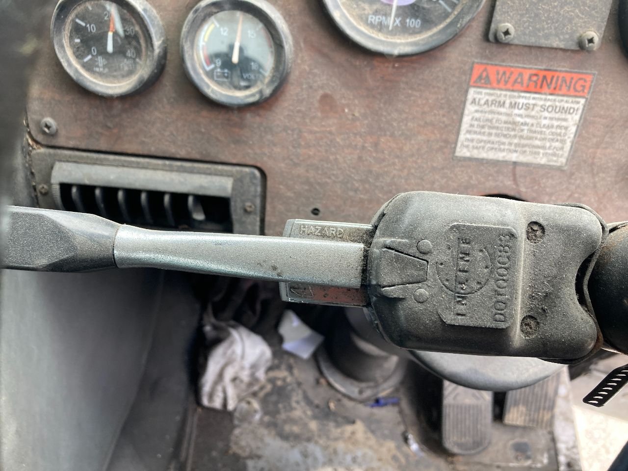Peterbilt 320 Turn Signal/Column Switch for Sale
