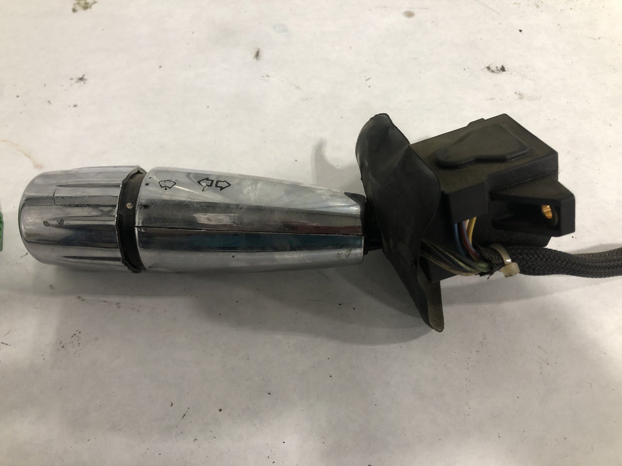 P27-1067 | Peterbilt 379 Turn Signal/Column Switch for Sale