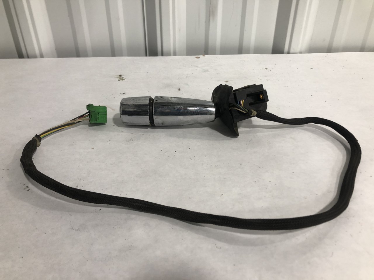 P27-1067 | Peterbilt 379 Turn Signal/Column Switch for Sale