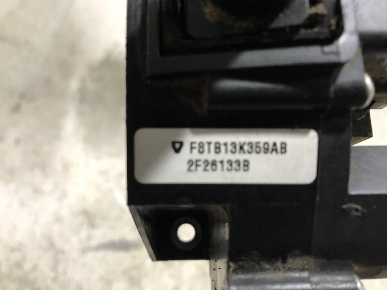 F8TB13K359AB | Sterling ACTERRA Turn Signal/Column Switch for Sale